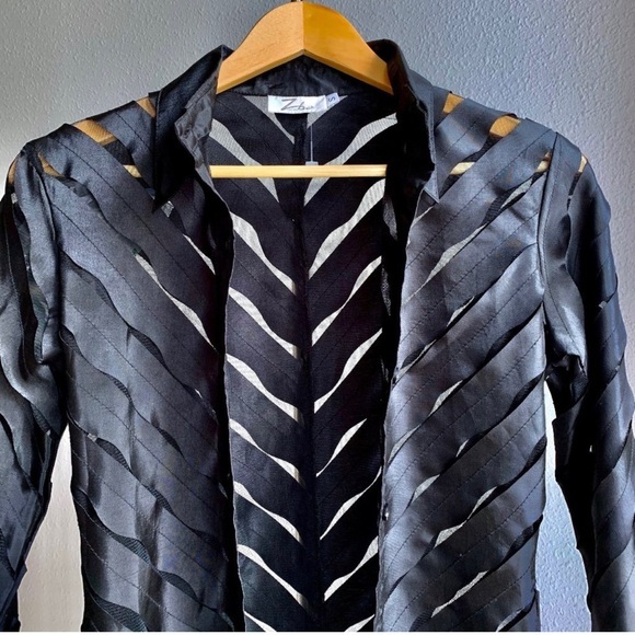 Zba | Tops | Zba Deconsteucted Dressy Button Down Shirt Size Small ...